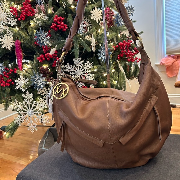 Max NEW YORK | Bags | Maxx New York Tan Brown Hobo Bag With Supple ...
